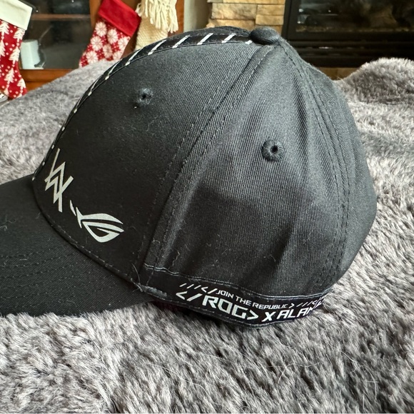 ROG X Alan Walker | Accessories | Rare Alan Walker X Rog Gaming Cap ...